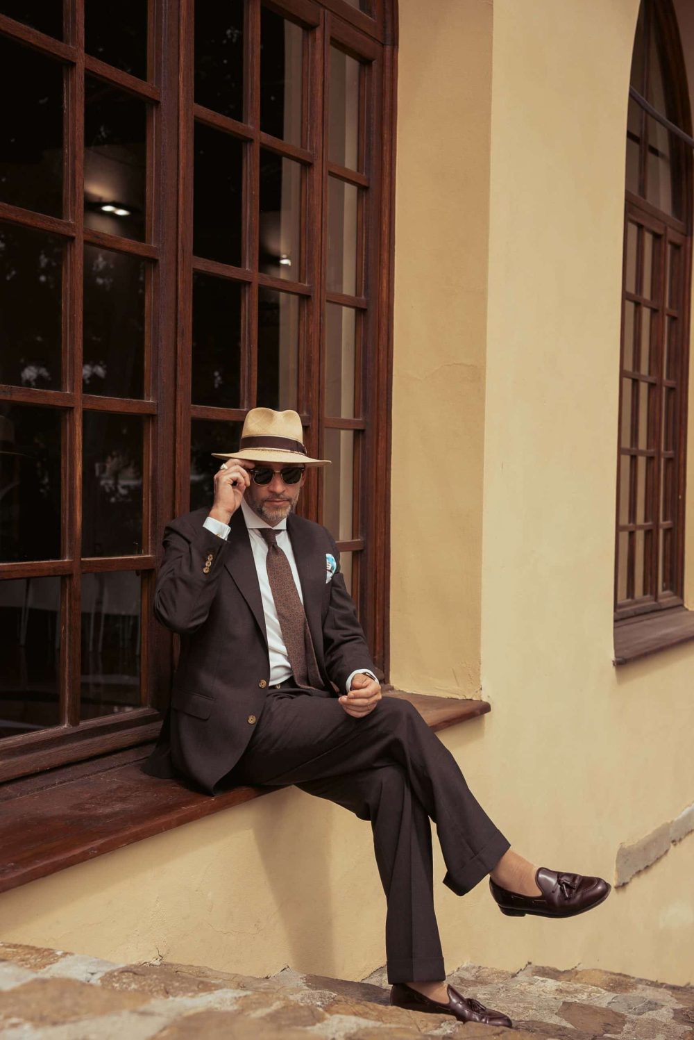 3 Ways Brown Suits For Men Enhance Your Wardrobe!