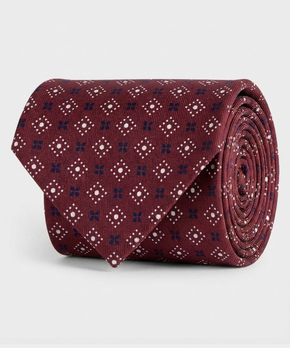 Choosing The Right Tie Color - A Comprehensive Guide